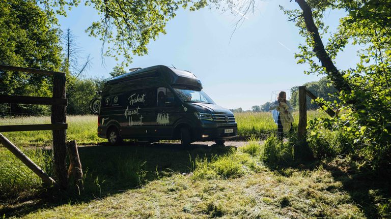 Fenced campsites for camping with a dog & Fence-To-Go